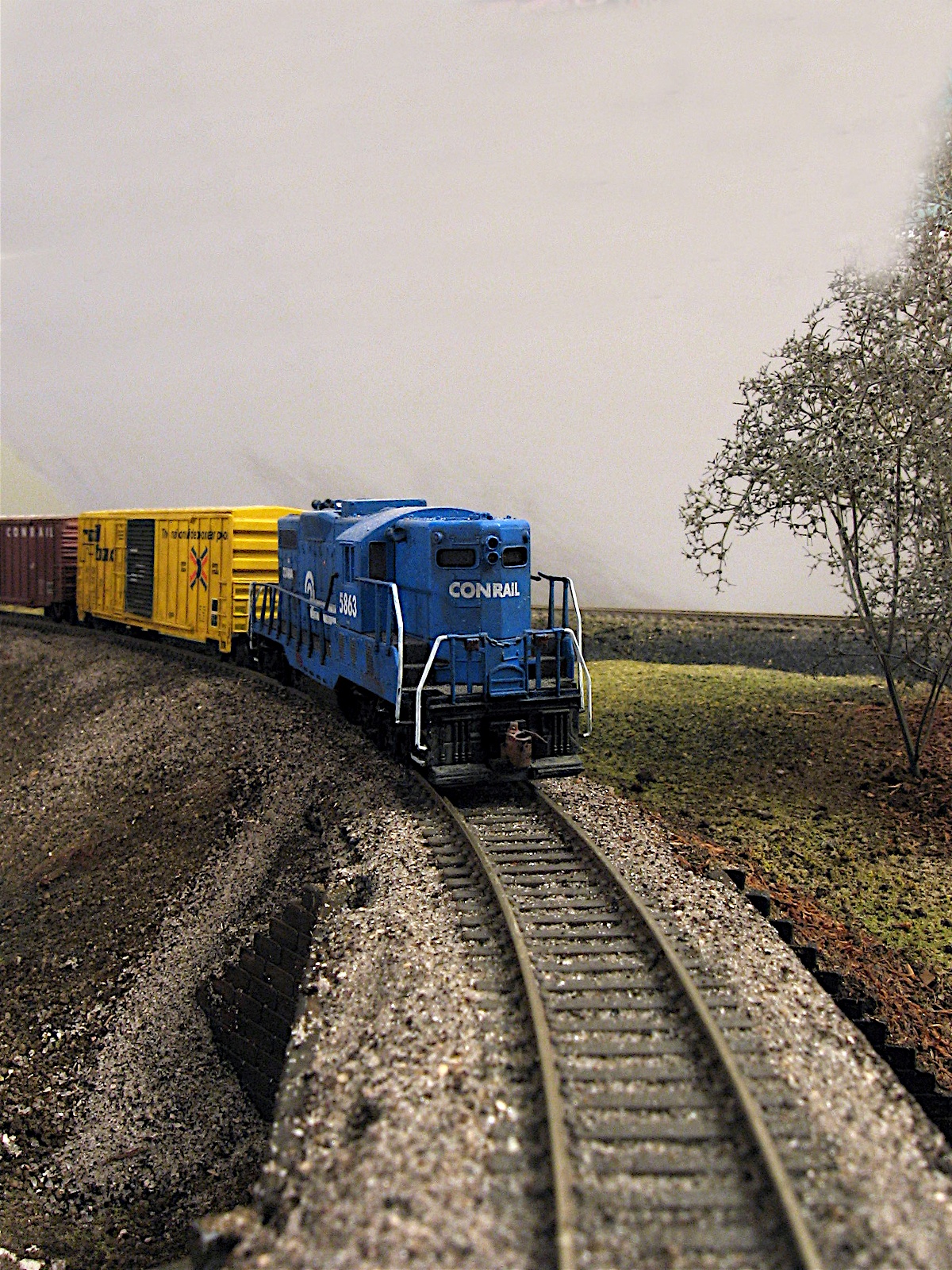 July 2007 Photos of the Apartment Door Layout – Conrail 1285