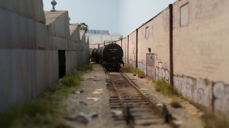 Visiting Lance Mindheim’s – Conrail 1285